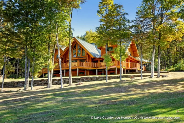 Custom Handcrafted Log Homes - Lake Country Log Homes