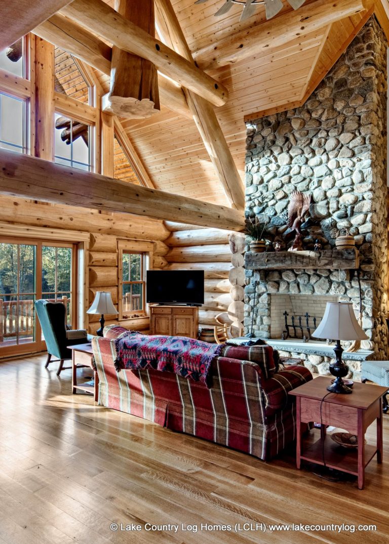 Interior Photos of Log and Timber Frame Homes