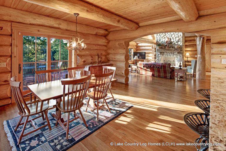 Interior Photos of Log and Timber Frame Homes