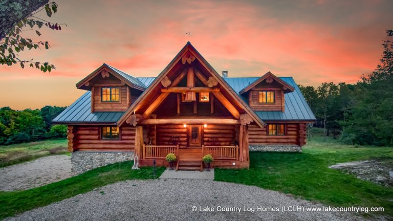 Custom Handcrafted Log Homes - Lake Country Log Homes