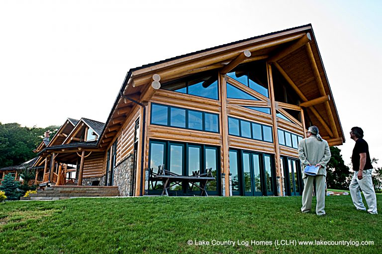 Custom Handcrafted Post and Beam Log Homes